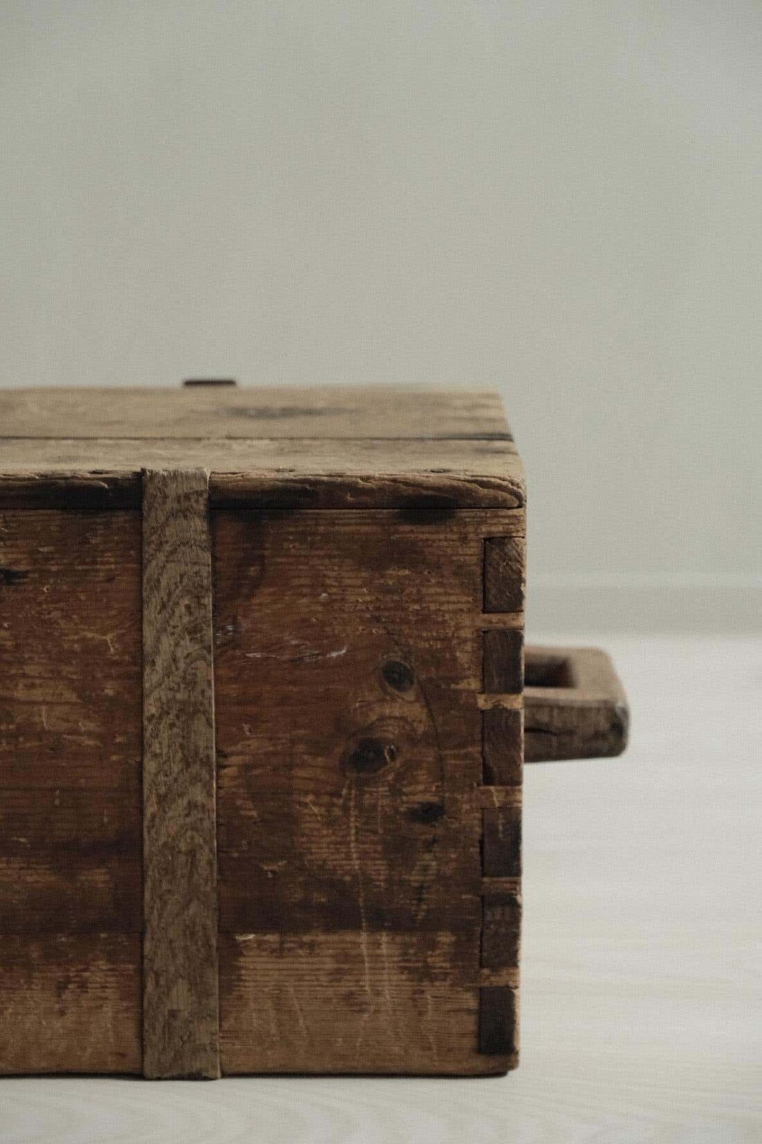 Primitive Wabi Sabi Box Stool, Scandinavia, 1800s - Bruksmann