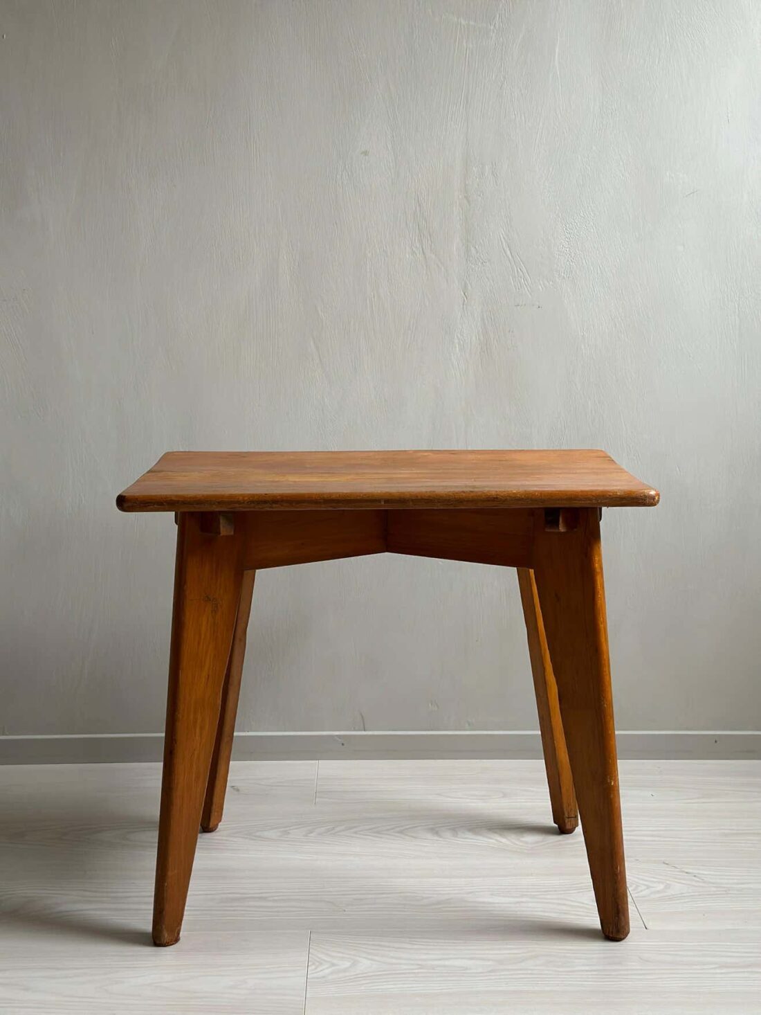 Midcentury Side Table in Style of Jean Prouvé, France, 1950s - Bruksmann