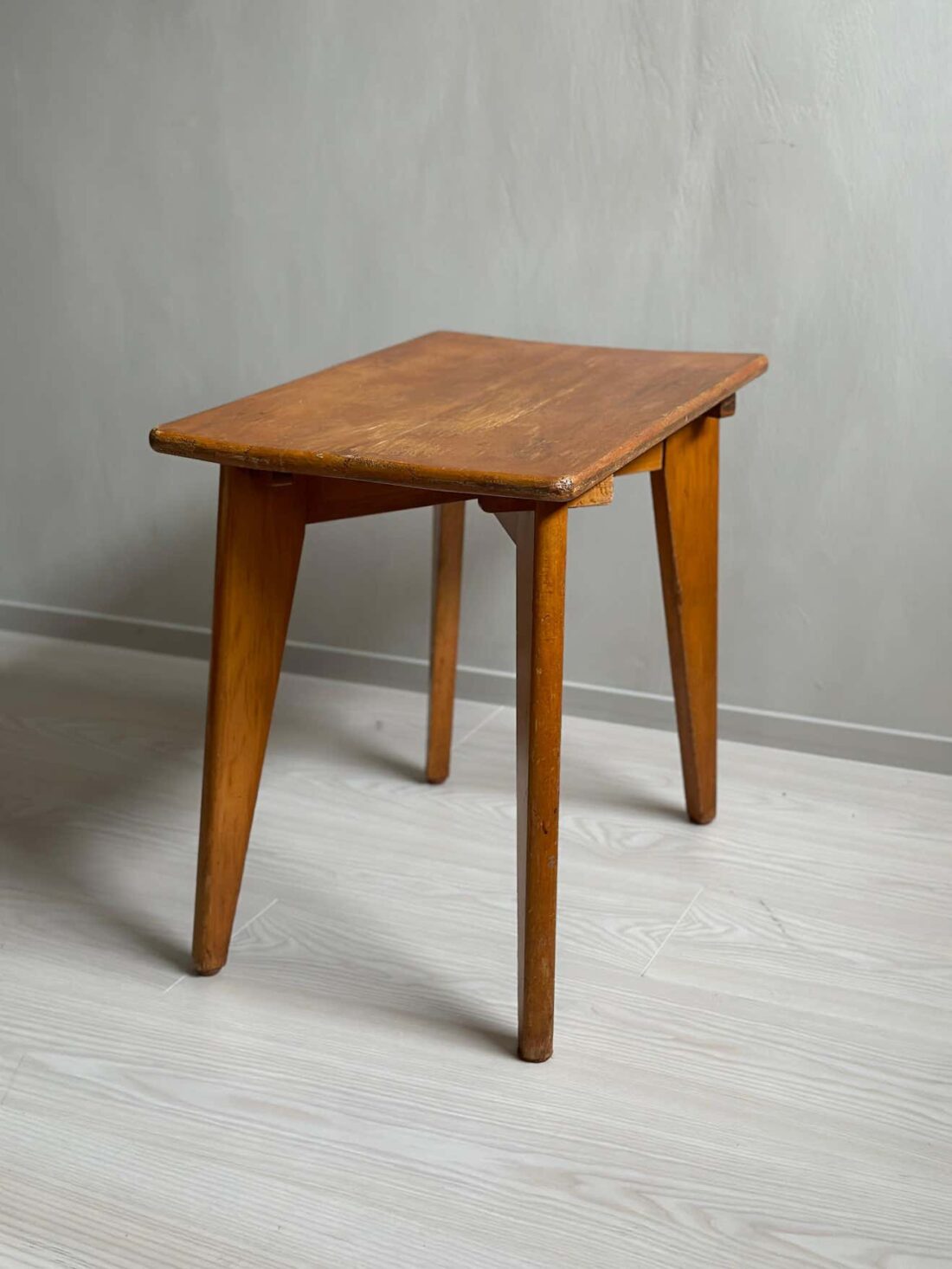 Midcentury Side Table in Style of Jean Prouvé, France, 1950s - Bruksmann